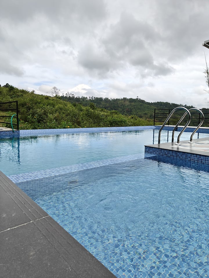 Premium 1bhk With Balcony Comfort & Style Combined - Idukki