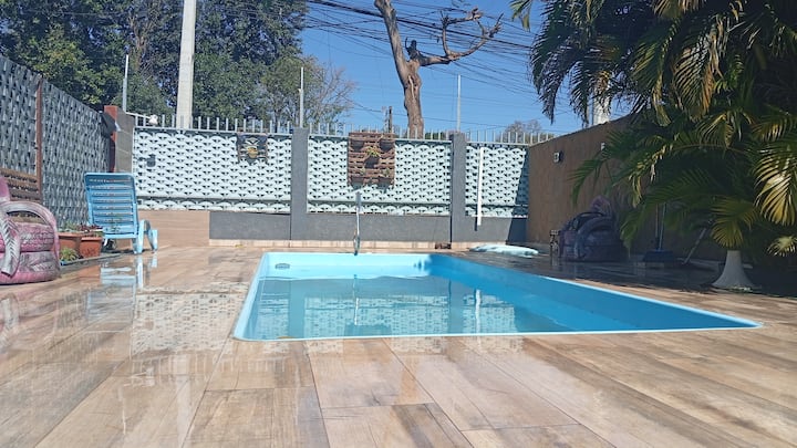Casa Medina Com Piscina  Em Foz,  Espaço E Lazer. - Foz do Iguaçu