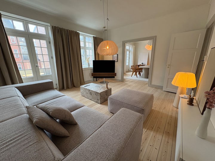 Odenses Mest Centrale Herskabslejlighed Anno 2026 - Odense