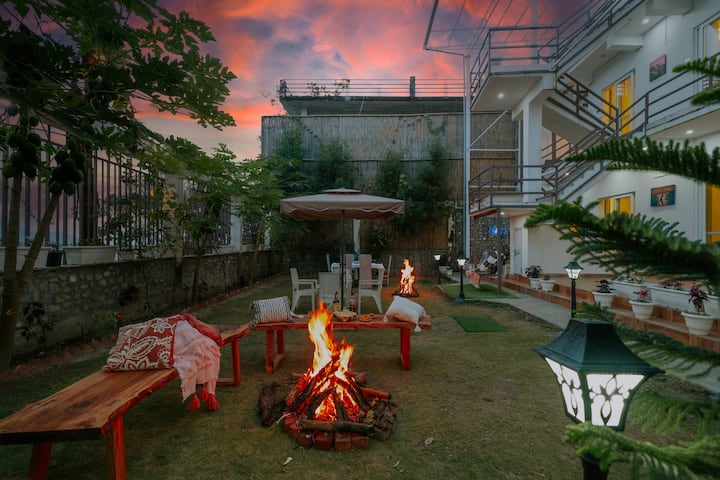 Puntush By The Staycationer - Dehradun