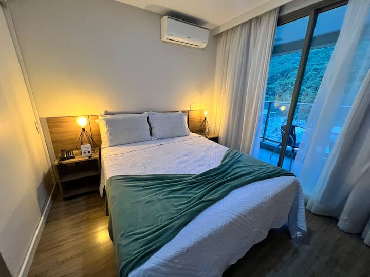 Suíte Master Vista Para Montanha - Recreio dos Bandeirantes