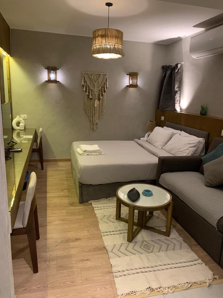 73ons- #12 Studio - Cairo