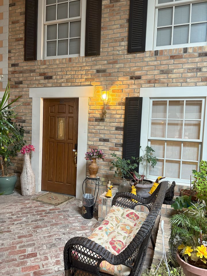 #10 Southwest Vibes - Vermilion, OH