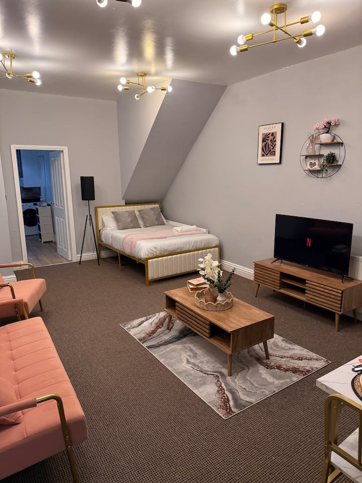 Oldham City Centre Studio - Oldham