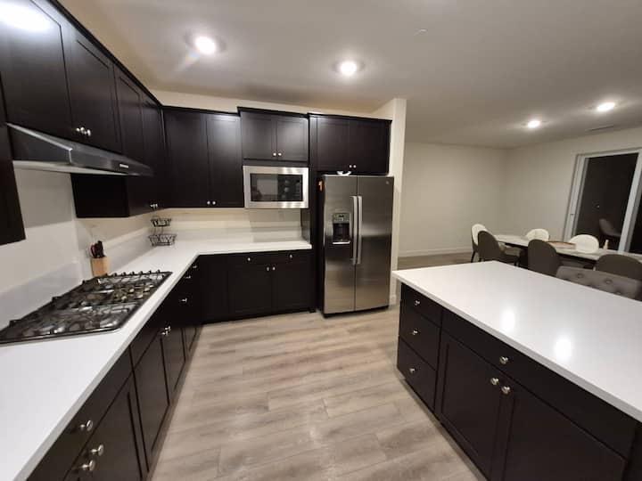 Brand New Home With Views 3/2 - Sparks, NV