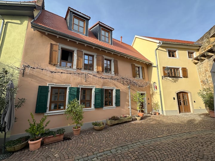 Stadthaus Am Zwinger - Altstadt, 3dz, 3bad, Kamin - Freinsheim