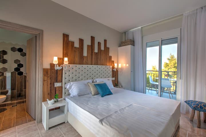 Avatel Eco Lodge: Pool And Beach - Halkidiki