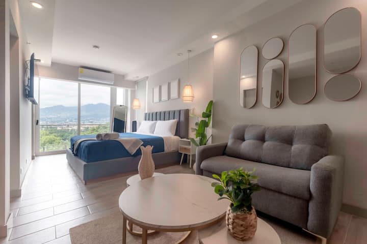 Artfully Designed With Views You’ll Remember -