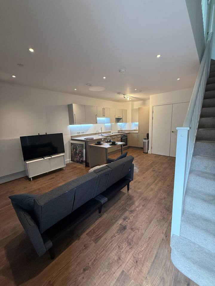 One Bedroom Property - Barking