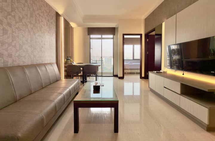 Newly Renovated 2 Br Apartment - Jakarta