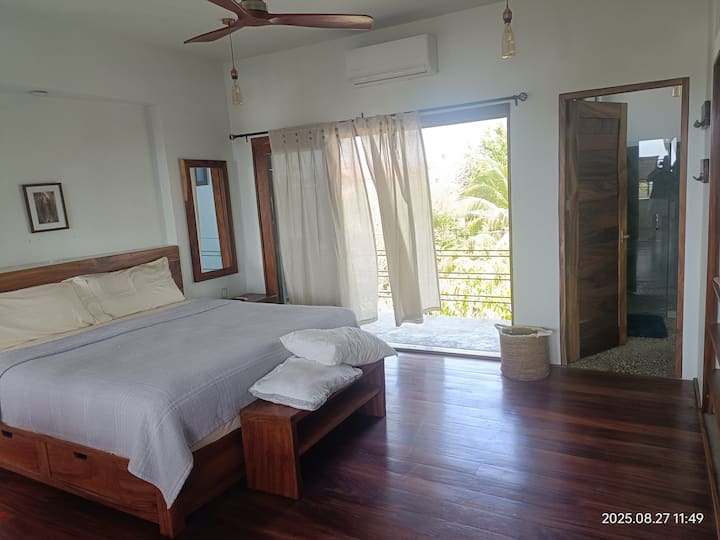 Verónica - Puerto Escondido
