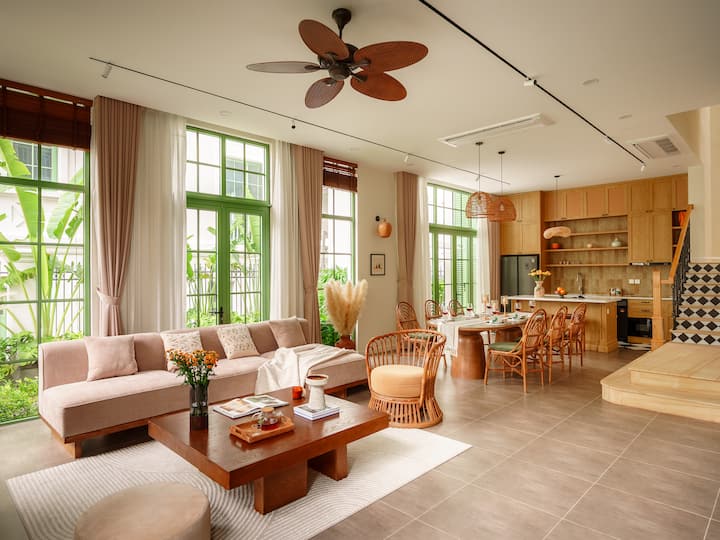 Golden Lotus Villa By Jm - 4br Near The Beach - Phú Quốc