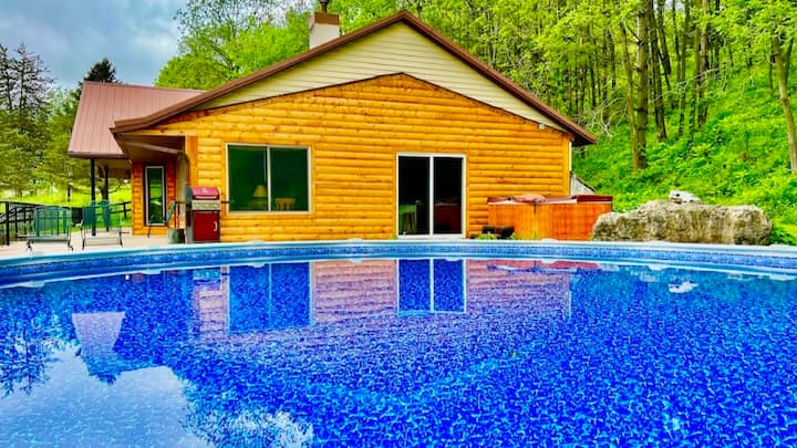Yellow River W/ Hot Tub & Pool - Yellow River State Forest, Harpers Ferry