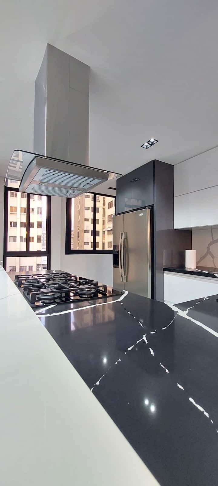 Californialuxecaracas - Caracas