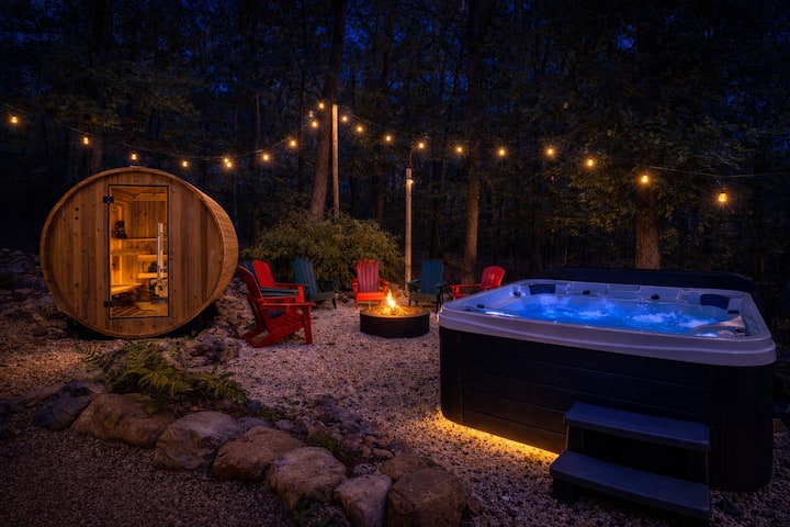 Hot Tub·sauna·arcades·fire Pit·pets Ok·sleeps 14 - Massanutten, VA
