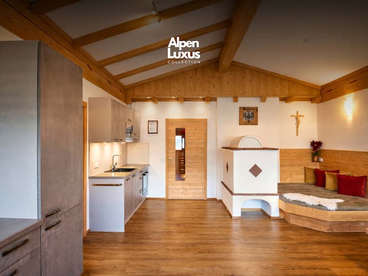 Hocheben - Private Sauna & View - 8 Guests - Mayrhofen