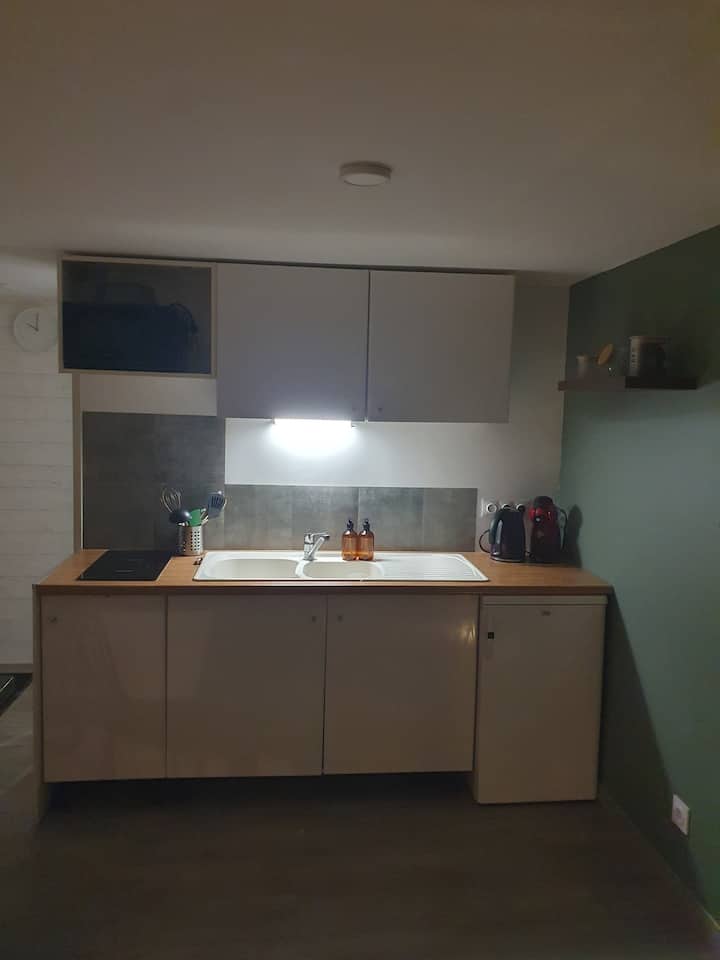 Studio Cosy Avec Terrasse Privée - Alby-sur-Chéran