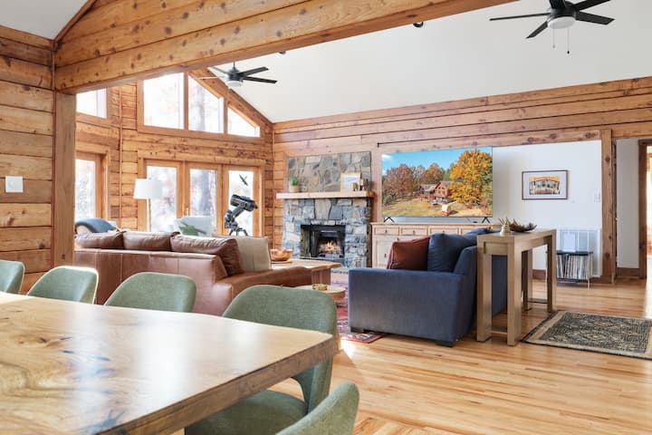 Luray Cabin W/mtn Views, Hot Tub, Sauna, Sleeps 14 - Luray, VA