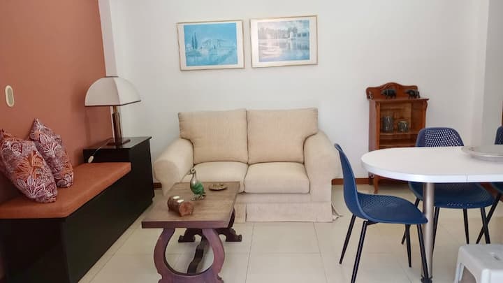 Los Palos Grandes: Acogedor Anexo Equipado+parking - Caracas