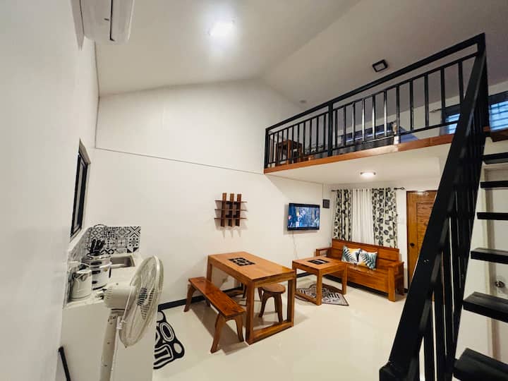 Ak 79 Transient House - Candelaria