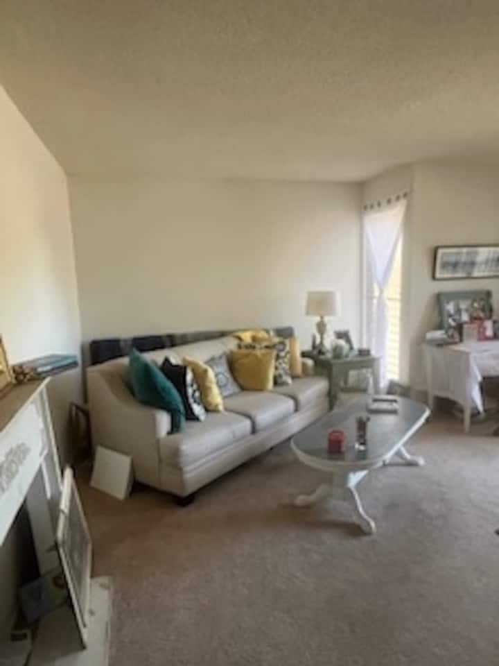 Darling Apartment Beach Apart - Santa Bárbara, CA