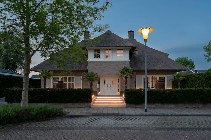 Villa Benthuizenstraat - Zoetermeer