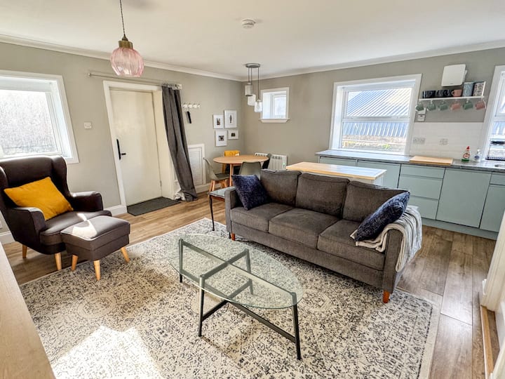 Lovely Maisonette In Stornoway Isle Of Lewis - Outer Hebrides