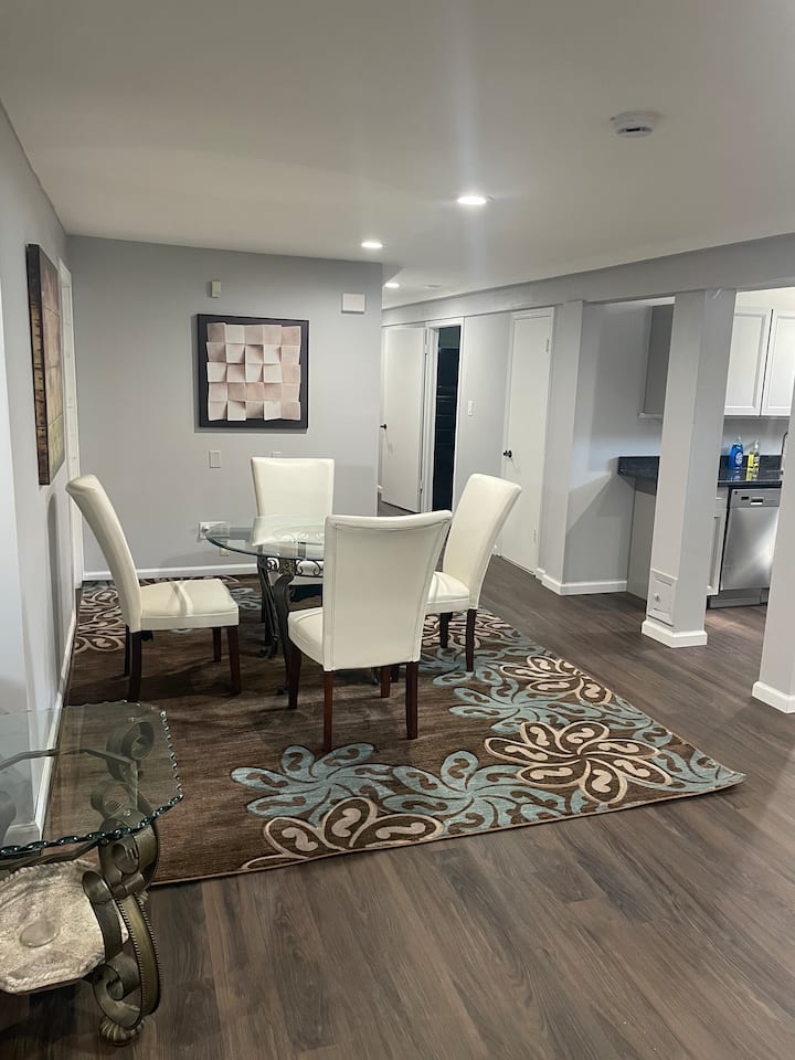 Bethpage Golf Course Retreat - Woodbury, NY