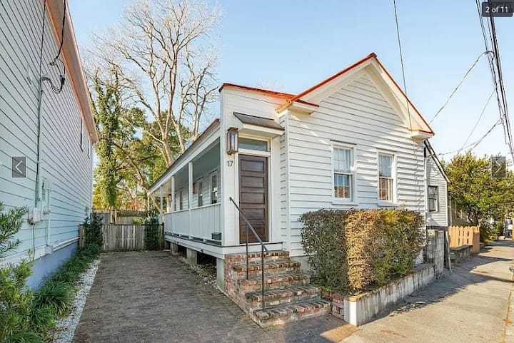 Historic Cottage & Modern Luxury In Downtown Chs - Charleston, SC