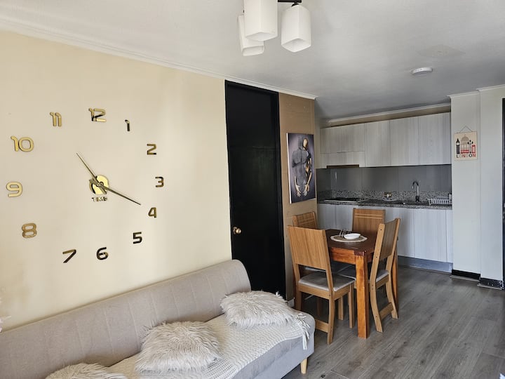 Atardecer Santiago - Santiago Arturo Merino Benítez Airport (SCL)