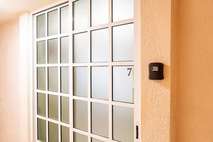 Explore, Enjoy, And Relax In Downtown Cancun - Cancún