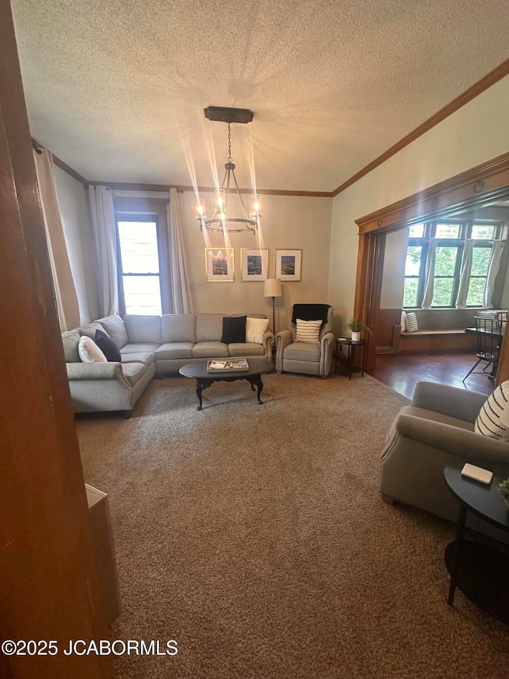 Jackson House - Jefferson City, MO