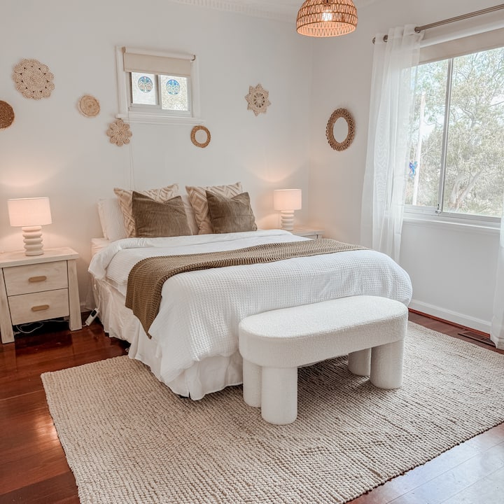 Boho Coastal Queen Retreat Near Fremantle - Fremantle