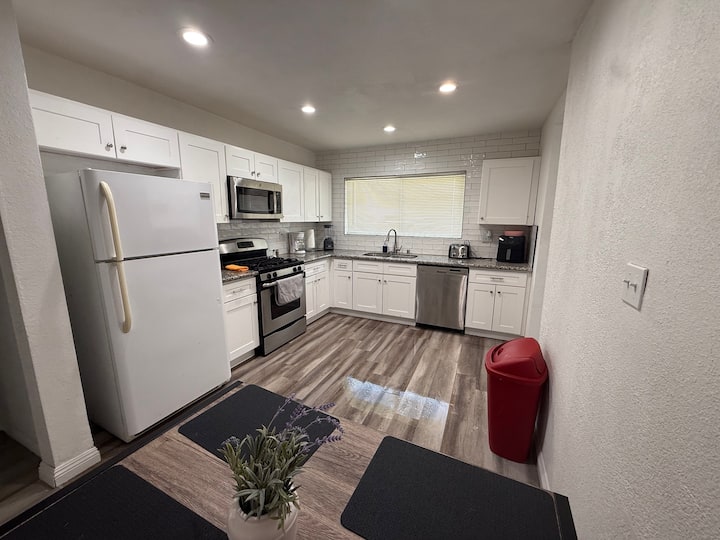 Las Vegas Great Location. - Las Vegas, NV