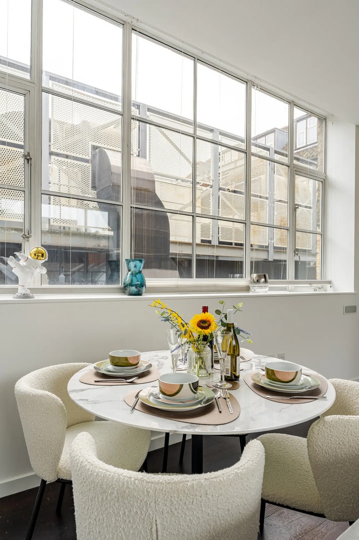 Spacious 3-Bed Loft • Luxury Soho Experience - Flats for Rent in ...