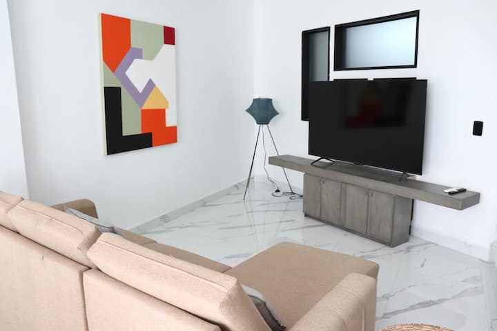 Moderno Y Amplio Depa 3 Recámaras Zona Residencial - Monterrey