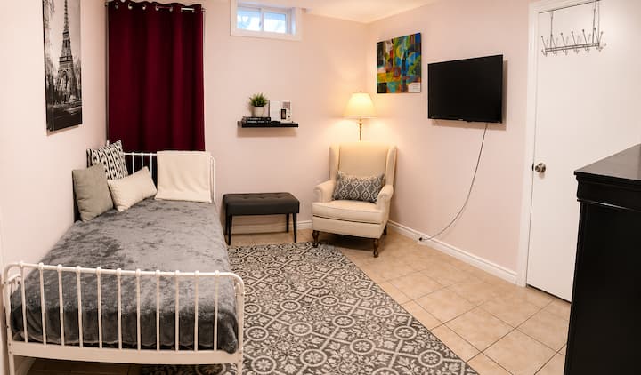 Cosy Private Suite Retreat! - Ajax