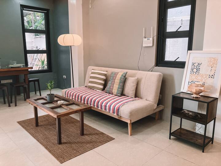1br Beachside Apartment (Unit 1) - San Fernando
