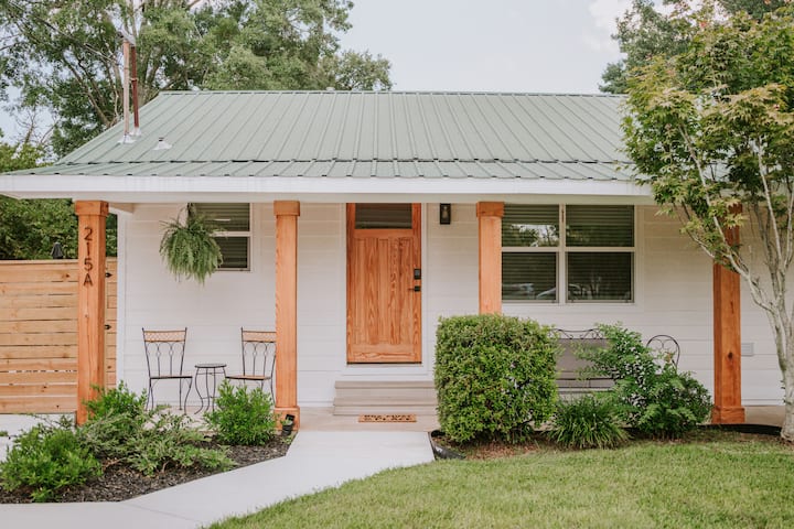 2br/1ba Near Beaches And Downtown! Beachcomber A - Ocean Springs, MS