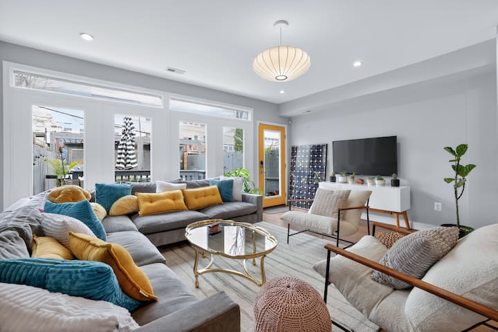 Ben & Bailey’s Eco-escape - Georgetown University, Washington