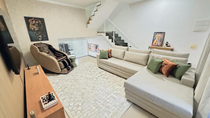 Exclusiva Casa C 3 Suítes E Poltrona Massageadora - São Mateus