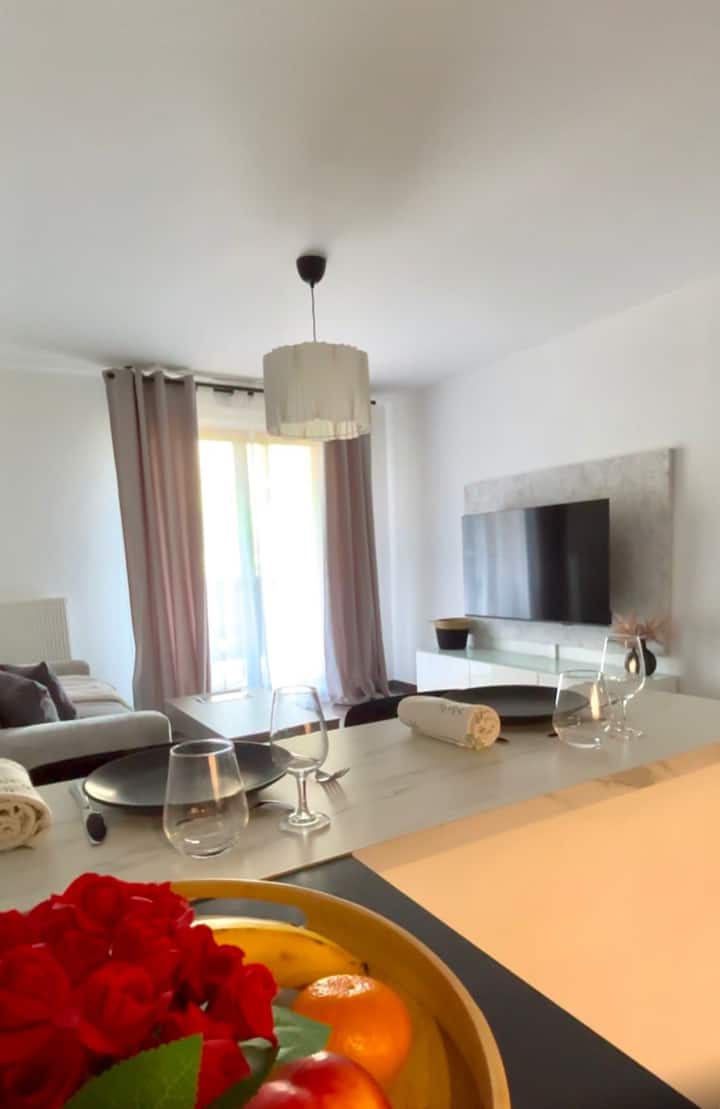 Suite Oceïna, Proche Disneyland • Parking • 4 Pers - ibis budget Marne la Vallée