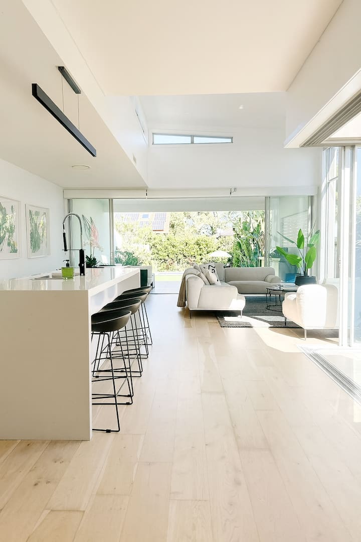 Summer Escape. Lux Family Home. - Cronulla