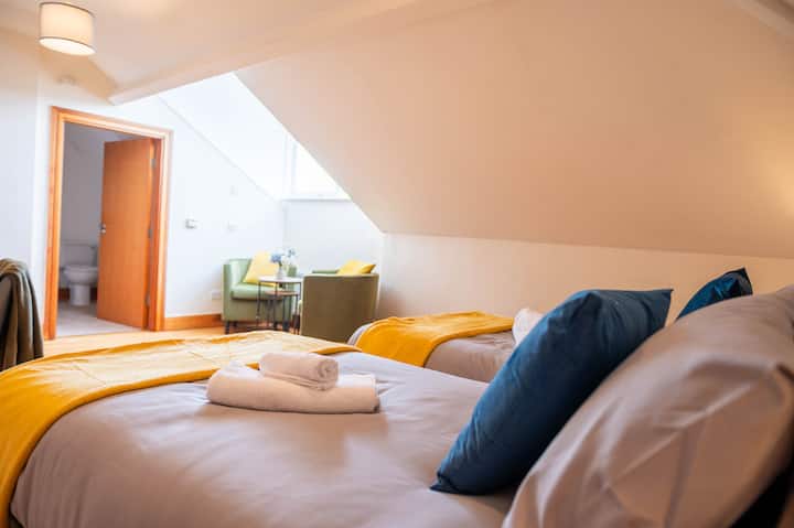 Hull 2-bed W/parking | Long Stays (Contractors) - 킹스턴어폰헐