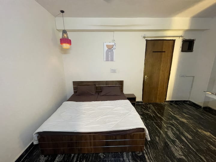 Studio Apartment | Perfect For Families - Noida