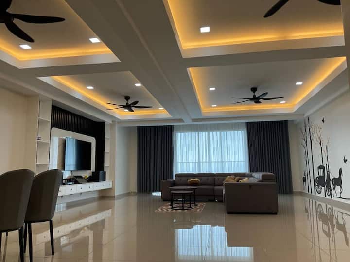 Horizon Luxe Wifi + Ktv - Lumut