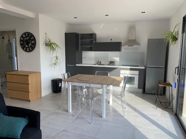 Appartement Vacances Neuf, Proche Cure Thermale - Le Boulou