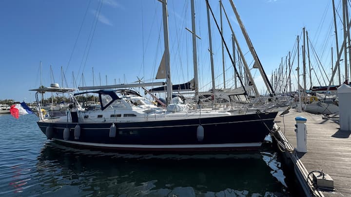 Bateau à Quai - Gruissan