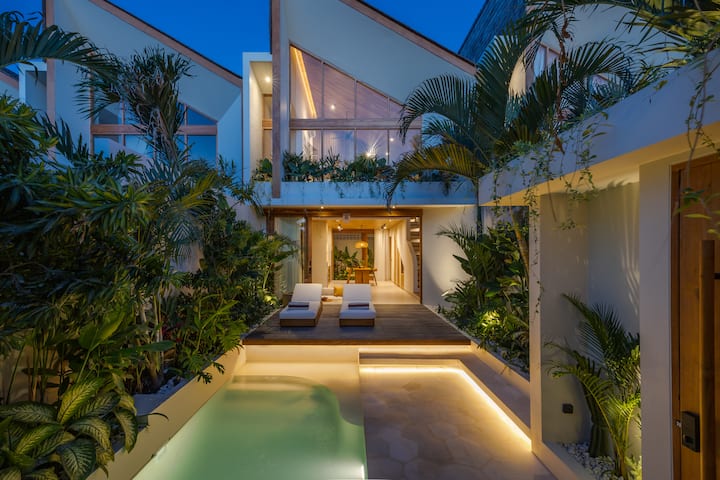 New: Hood Villas Balangan Loft Villa #2 - Bali