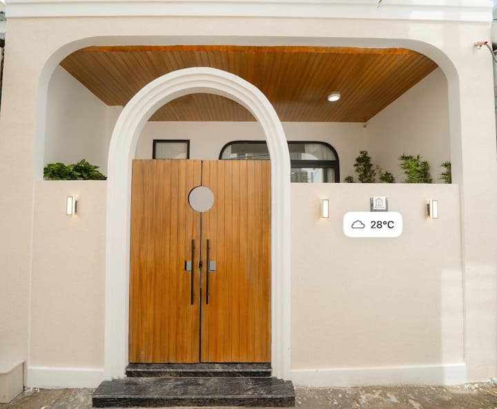 Brownie's House - Cozy 4 Bedroom - 峴港